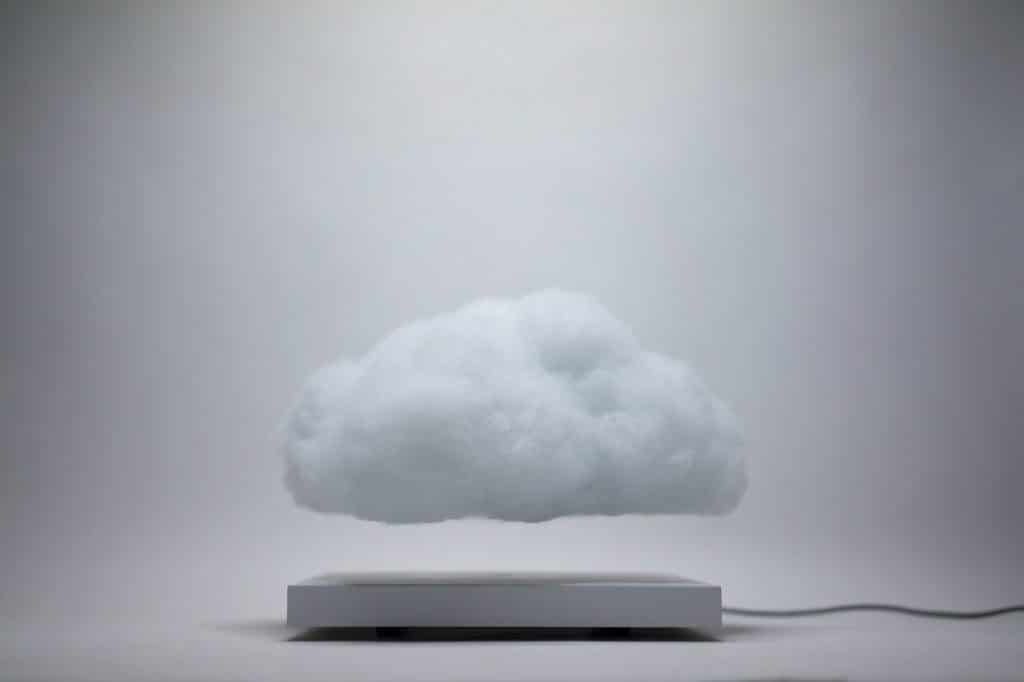 Floating Cloud